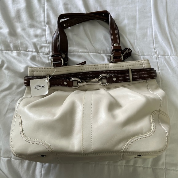 Coach | Bags | Coach White Leather Purse | Poshmark